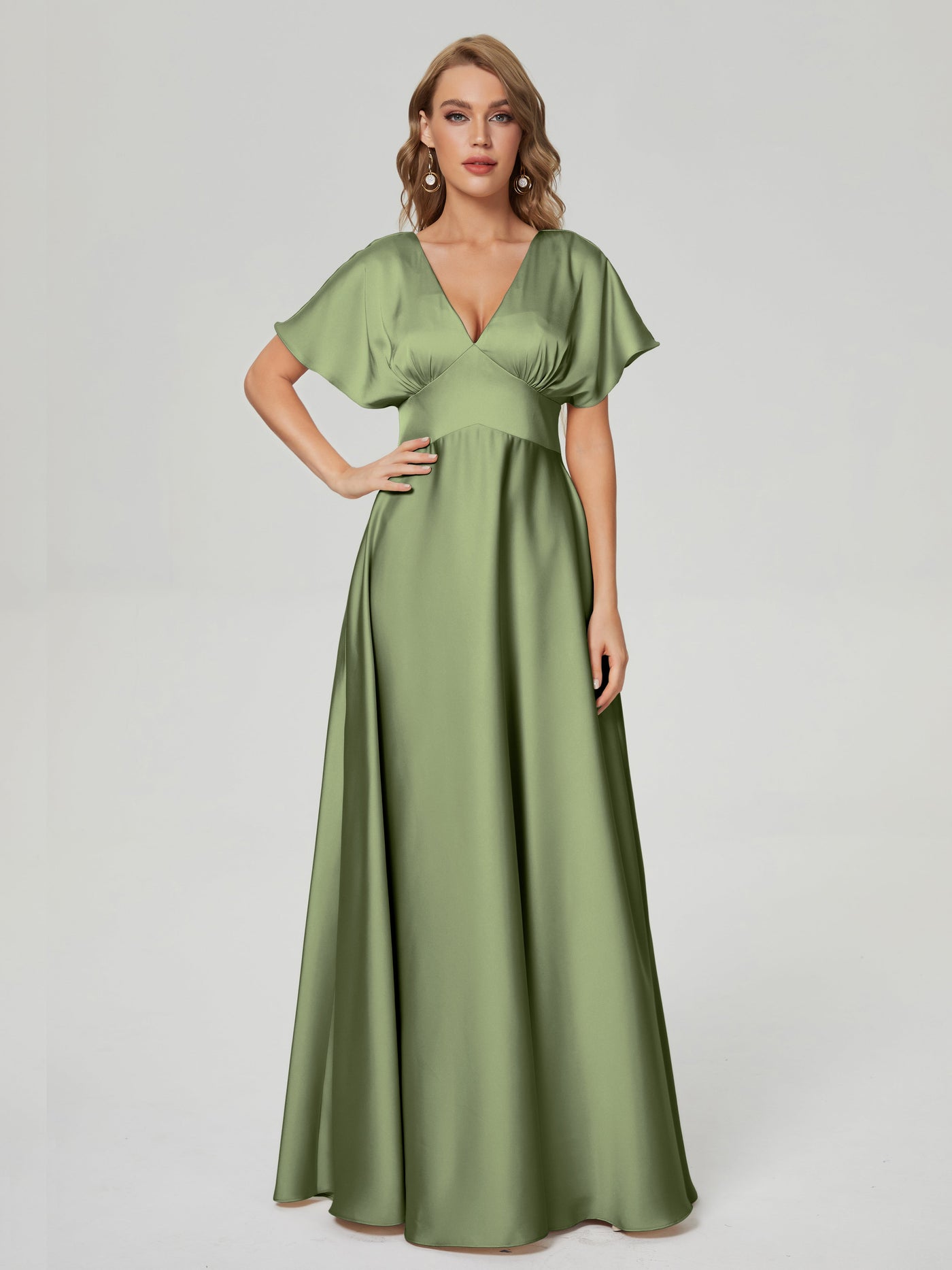 Ariah Col V Manches Courtes Satin Doux Robes Demoiselle d'Honneur